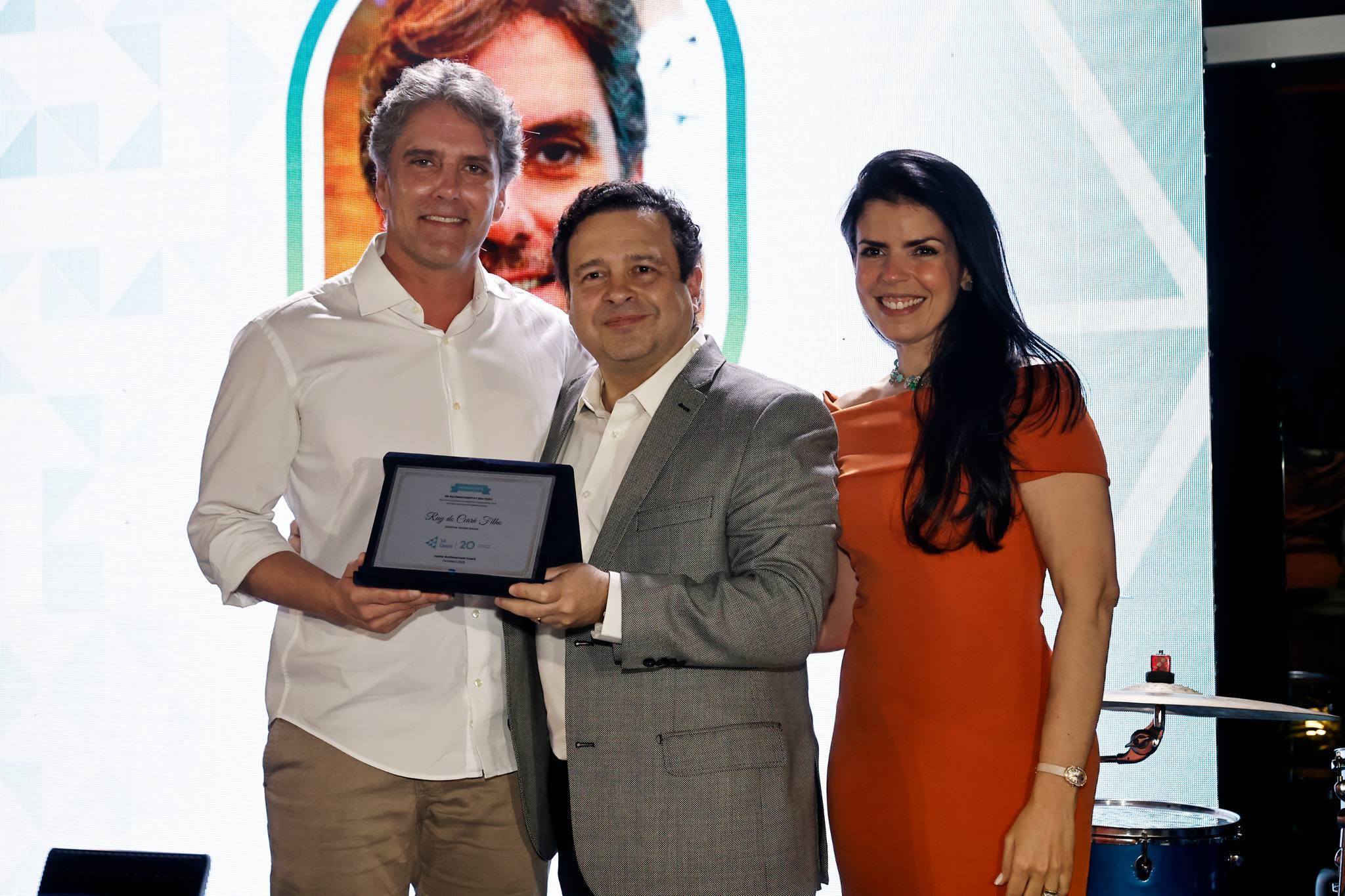 CAPTEI: JA Ceará celebra 20 anos em noite de “elegância de impacto” - Jeritza Gurgel - Diário do ...